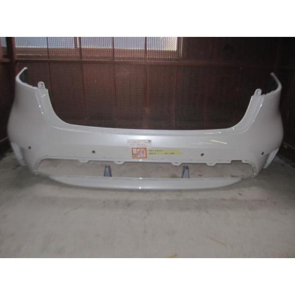 トヨタ　カローラセダン　210系　NRE210　純正リアバンパー　パールホワイト　089　52159-12D90/E00　52159-12981-A3