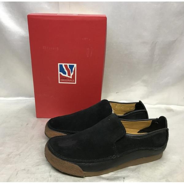 ランク付け  C状態  Clarks ORIGINALS クラークス JAYLIN スウェードレザー スリッポンシューズ 500629箱付き。中古品。通常の使用に伴う状態。つま先部分に汚れがあります。表記サイズ  UK8実寸サイズ  アウト...