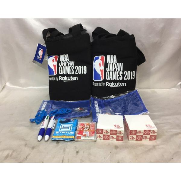 ランク付け  C状態  NBA JAPAN GAMES 2019 バスケットボール バッグ カード ボールペン ピンバッチ グッズ まとめ売り未使用品と中古品があります。写真に写っているもので全てです。表記サイズ  -実寸サイズ  -※多少...