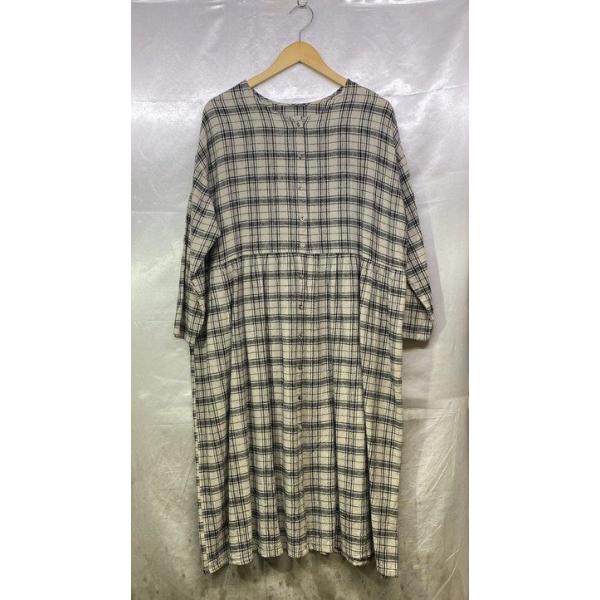 ランク付け  C状態  Samansa Mos2 サマンサモスモス リネン混 前後2Way ワンピース CLC-1105230中古品。通常の着用に伴う状態。表記サイズ  F実寸サイズ  肩幅：57cm身幅：61cm着丈：115cm袖丈：44...