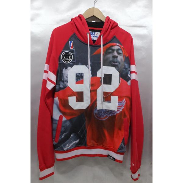 ブランド名  POST GAMEランク付け  C状態  POST GAME2PAC 92 BISOPメンズトップスです。  少々使用感はありますが、まだまだご使用して頂ける綺麗な状態です。表記サイズ  S実寸サイズ  着丈 70cm肩幅 4...