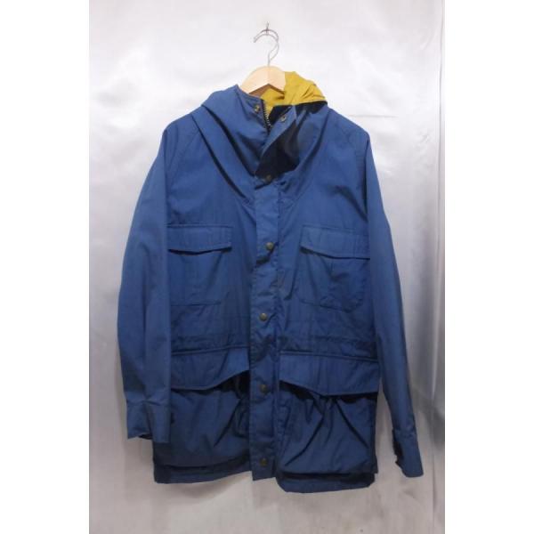 ブランド名  Eddie Bauerランク付け  D状態  Eddie Bauer メンズヴィンテージマウンテンパーカーです。全体的に使用感と少々色褪せはありますが、大きなダメージはなく中古並品程度の状態です。紙洗濯タグ切れてます。表記サイ...