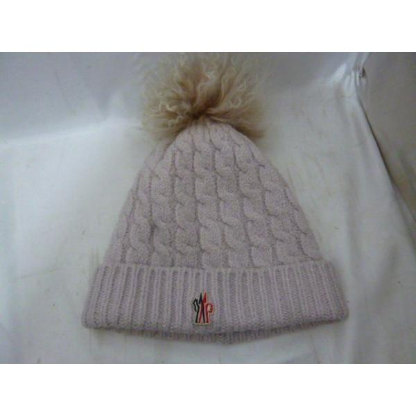 ランク付け  C状態  MONCLER BERRETTO TRICOT HATボンボンニットキャップ/ニット帽です。少々使用感と毛羽立ち、小さな毛玉はありますが、大きなダメージはなく中古並の状態です。表記サイズ  -実寸サイズ  -カラー ...