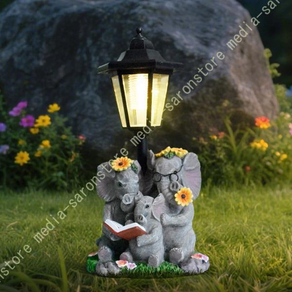 【発売日：2025年11月10日】置物 ソーラーライト●材質：樹脂●ランプタイプ：ソーラーledライト●かわいい小動物の家のガーデンオブジェです!●ソーラーライト付きで、陽の当たる場所に置くと夜に自動点灯します!●防水仕様ですので雨に濡れて...