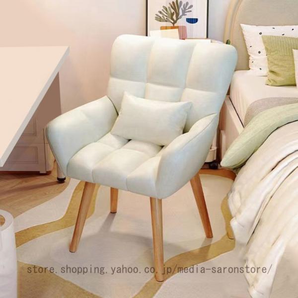 【発売日：2025年09月20日】座部/背部/回転部 部材：金属（鋼）脚部 部材：天然木回転部表面加工：エポキシ樹脂塗装脚部表面加工：ラッカー塗装張り材：ポリエステルクッション材：ウレタンフォーム立ち座りに便利な座面回転機能付き包みこまれる...