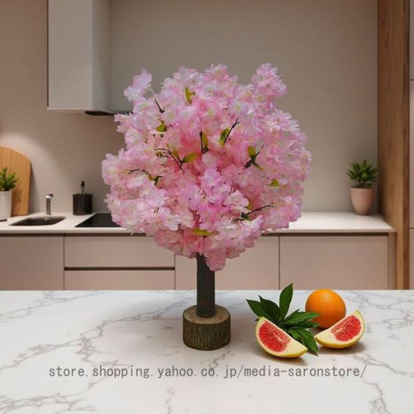 【発売日：2026年01月17日】【高い品質】人工観葉植物は高い品質のプラスチック製を採用しておりますが、一枚ずつの葉が鉢から伸びあがっている姿と表面に浮き出た斑が特徴で、遠くから見たら本物と見間違う程のリアル感です!【お手入れ不要な観葉植...