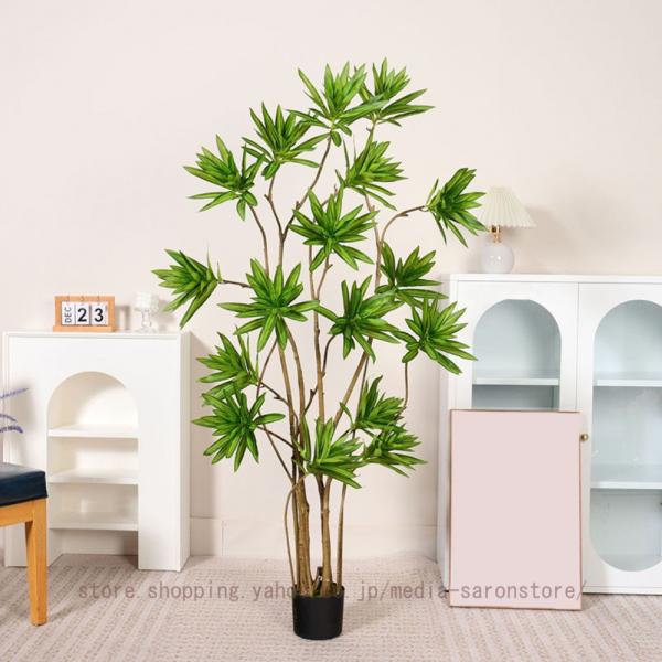 【発売日：2026年01月21日】【高い品質】人工観葉植物は高い品質のプラスチック製を採用しておりますが、一枚ずつの葉が鉢から伸びあがっている姿と表面に浮き出た斑が特徴で、遠くから見たら本物と見間違う程のリアル感です!※ 商品本体には黒いP...