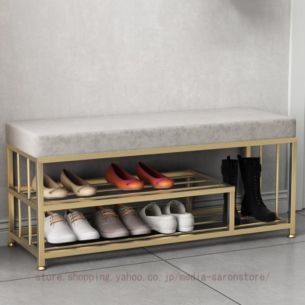 【発売日：2025年11月18日】【素材】座面：スエード、フレーム：鉄【快適で実用的】座面は適度なクッション性があり、座りやすくなっています!表面は肌触りの良い合皮貼りになっています!【座りやすい高さ】ちょうどいい高さの玄関椅子なので、靴の...