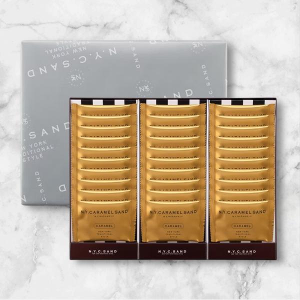 ニューヨークキャラメルサンド　　30個入り　　N.Y. CARAMEL SAND注意　5〜9月は冷蔵便の選択をお願い申し上げます。お土産 手土産 御土産  お歳暮 お年賀 御中元 御歳暮 御年賀 御年始 母の日 父の日 初盆 お盆 御中元 ...