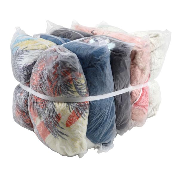 タオルウエス　　入り数 ： １０ｋｇ(２ｋｇ×５袋)リサイクルのタオル生地やバスタオル等を50ｃｍ〜60ｃｍに裁断したウエスです。色ものや柄もの、薄手や小さいタオルが入っている場合がございます。自動車整備工場・建築塗装・製造工場での溶剤・塗...