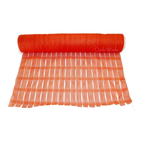 オレンジフェンスネット　【カラー】オレンジ【サイズ】1ｍ×50ｍ　【材　質】ポリエチレン製【重　量】5.2kg【使用方法】48.6Φ単管パイプ、ロープ杭、鉄柵等に取り付けが容易です。【用　途】工事現場仮設フェンス　防護柵　防塵壁　防風壁　ゴ...