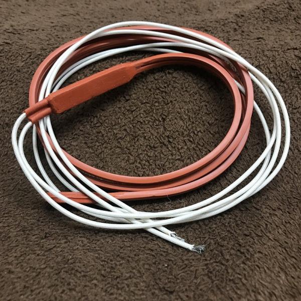 ▽仕様●素材：耐熱性シリコンゴム ●温度範囲：-60℃〜180℃ ●耐電圧：1500V（1分間）●長さ：500mm ●電源：100V▽特徴●巾 7mm　厚み 3mmの特別に細く作ったベルトヒーターです。●1mあたり30Wで常時通電して使用し...