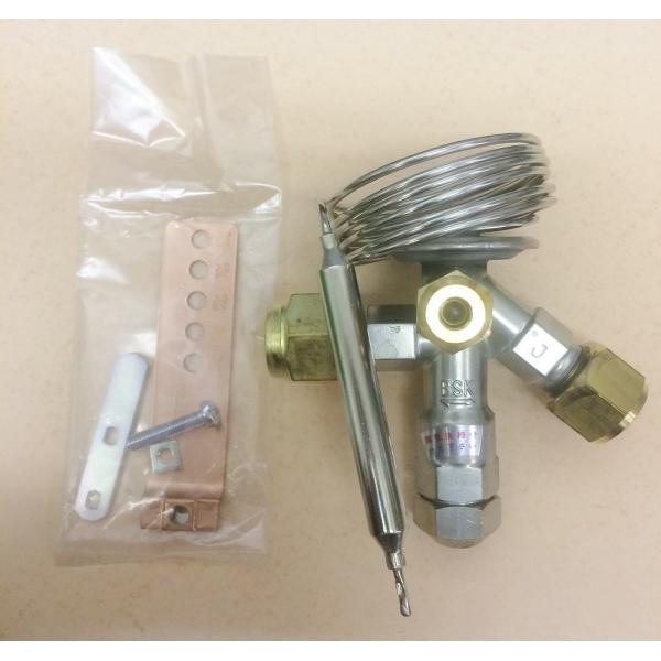 ▽特徴●ホットガスデフロスト方式の装置にも使用可能です。●フレア継手形にはストレーナーが内蔵されています。▽仕様●最高使用圧力：2.2MPa●気密試験圧力：2.5MPa●本体及び感温部最高温度：80℃●静止加熱度調整範囲：1〜7℃●冷媒：R...