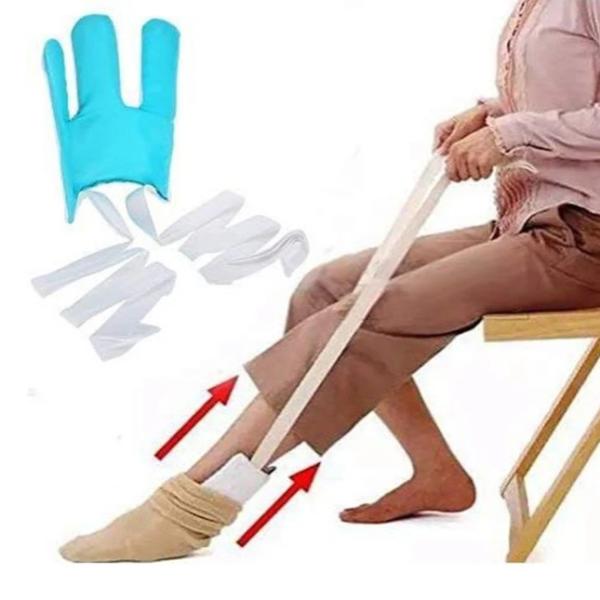 この素晴らしい柔軟な靴下補助具は、関節炎や背中の痛みの患者のための素晴らしい助けになります。柔らかく滑らかな表面により、足は簡単に谷を通過できます。厚い糸くずは靴下の滑りを効率的に防ぎます。靴下アシストの使い方Step1: 3本の指を含む靴...