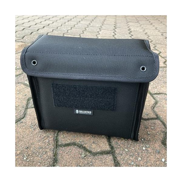 PINT GLASS CASE 2MATERIAL表地：コーデュラナイロン裏地：ダブルラッセルメッシュ/P100％SIZE縦×横×厚み：約17×20×10cm（外寸）※直径9ｃ×高さ14.7cのグラスが2個 ピッタリ入るサイズですパイントグ...