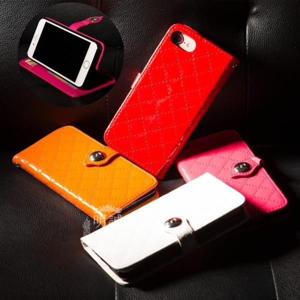 手帳型PUレザースマートフォンケース♪スマートフォンがよりスマート！オシャレ♪に☆ケースのサイドにメタリックなカラーを施したシンプルなデザイン。その日の気分に合わせて、カラーを変えたり、価格もお手頃なので色違いを持つのもおすすめ。・表面のカ...