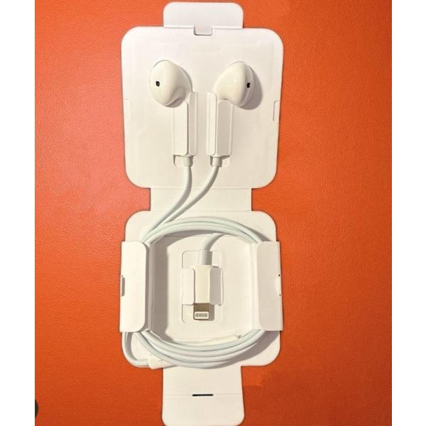 そのため、箱や説明書がなく簡易梱包となりますが、弊社安心の6か月保障をお付けいたします。発送について】入金確認後、即日または翌日に商品を発送いたします。※午後12時半までに入金確認が出来ましたら、当日発送致します。それ以降は、翌日発送となり...