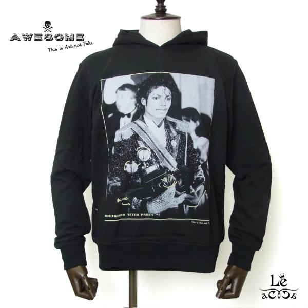 前面に大きく「マイケル・ジャクソン」のワンショットプリントを採用。Macchia Jを手掛けるMatteo Macchiavelli氏によってアメリカ・マイアミで創業したAWESOME（オーサム）。ポップなものからシックなデザインまで、その...