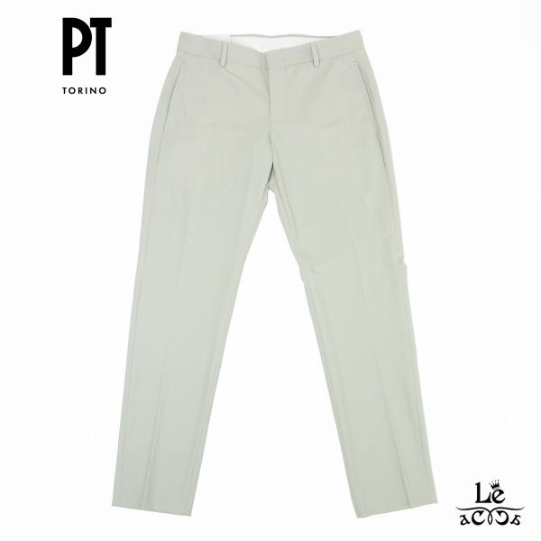 ナイロンとポリウレタンの混紡生地「KINETIC WINTER FABRIC」を採用。程よい光沢感があり、上品さを感じさせる素材となっています。PTお馴染みの裾のジップは後ろポケット位置に移動し、すっきりとしたデザインが特長。全体的に細身で...