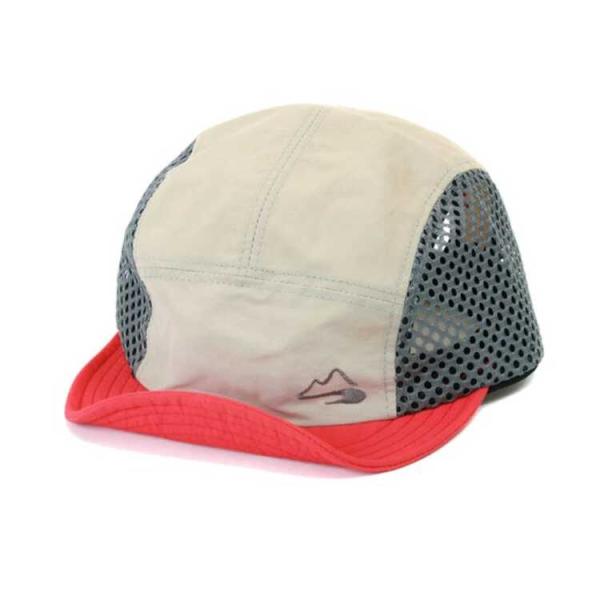 マイルストーン定番人気「MSC-010」の形(ジェットキャップ)と素材を継承し、ブランドロゴは小さく前面に、スローガン「LIGHTING YOUR WAY」はツバ裏ではなく、背面にさりげなく刺繍で落とし込むことにより、ランニングではもちろん...