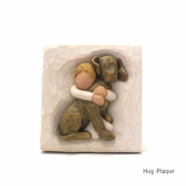 WillowTreeシリーズは、アメリカ人アーティストスーザンローディ (米国ミーリ州在住）の手によってデザインされた彫刻作品です。大きな特徴として、人形でありながら顔を持たず、体のひねりやしぐさによって人生のシーンや感情を表現しているとこ...