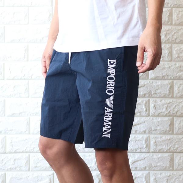 ハーフパンツ メンズ エンポリオ アルマーニ・ブランド：EMPORIO ARMANI エンポリオ アルマーニ・モデル名：スイミングバミューダパンツ バーティカルロゴ刺繍・品番　　：211753 4R422 06935・カラー　：NAVY B...