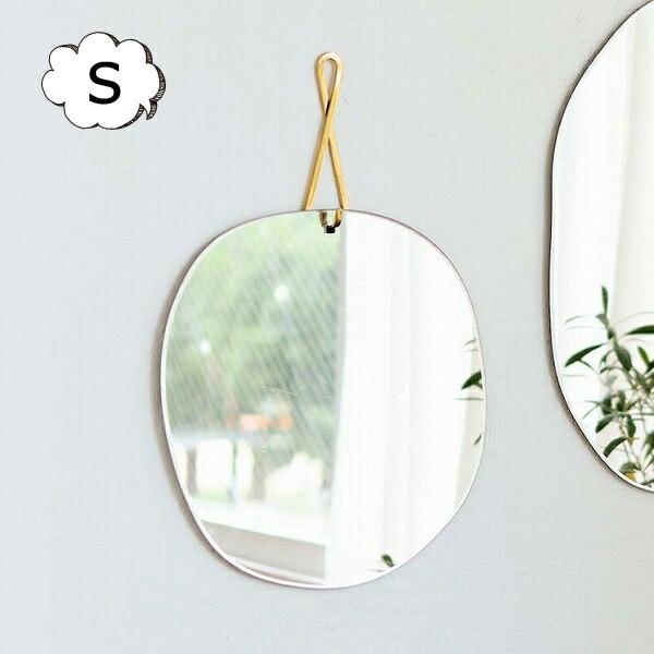 アクセサリーや小物を華やかにディスプレイできるin bloomシリーズ。ブラスフックがワンポイントになった上品なウォールミラーのご紹介です。■ブラスウォールミラー Sサイズ in bloom / インブルーム■有機的な曲線が遊び心を感じられ...