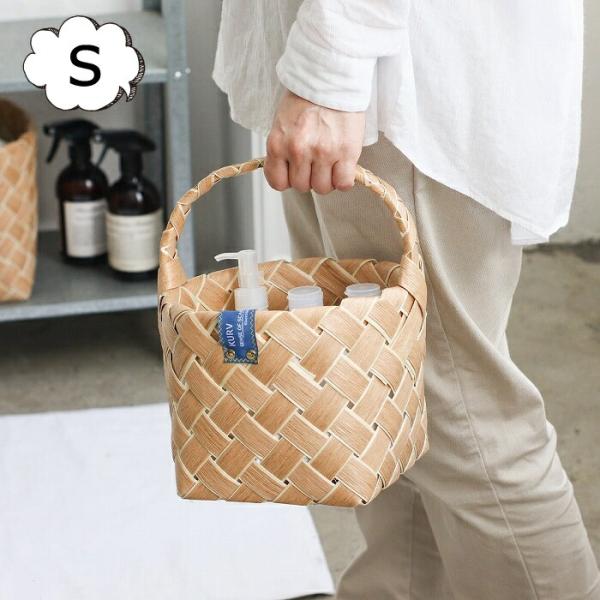 品名クルヴ / KURV ラウンドハンドルバスケット (Sサイズ) 92410013サイズ約 w205×d205×h160mm/持ち手 h100mm重さ約200g素材コットンウッド、紙原産国中国ブランドKURV / クルヴご注意・１つの価格...