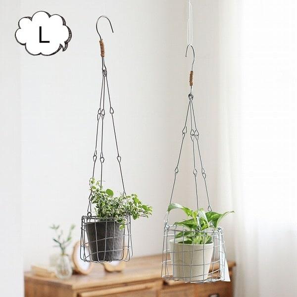 品名Dusaule / デュソールハンギングポットカバー L92450015サイズ約φ145×h135mm/全長h605mm重さ鉢サイズφ130mmまで対応素材アイアン、柳原産国中国ブランドDusaule（デュソール）ご注意※１つの価格です...