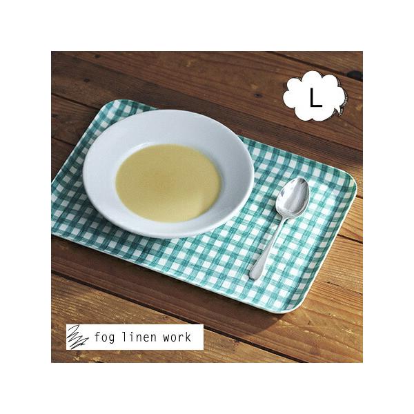 fog linen workより、リネンの生地のコーティングを施したトレイのご紹介です。■水に強く、汚れてもさっと拭けるコーティングトレイはfog の人気アイテム。■Ｌサイズは、メインディッシュのほかにも、カトラリーや、小鉢、カップも乗せれ...