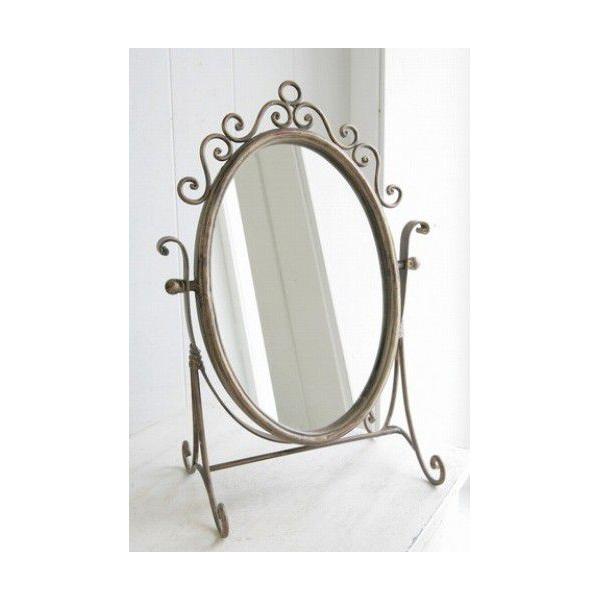 アンティークな風合いに仕上がった、卓上ミラーのご紹介です。■インテリアとして飾ったり、鏡としてお使いください。 ■サイズ：W29×D17.5×高さ42cm、ミラーサイズ / 19×29cm■素材：スチール、ミラー、MDF ■アンティーク調■...