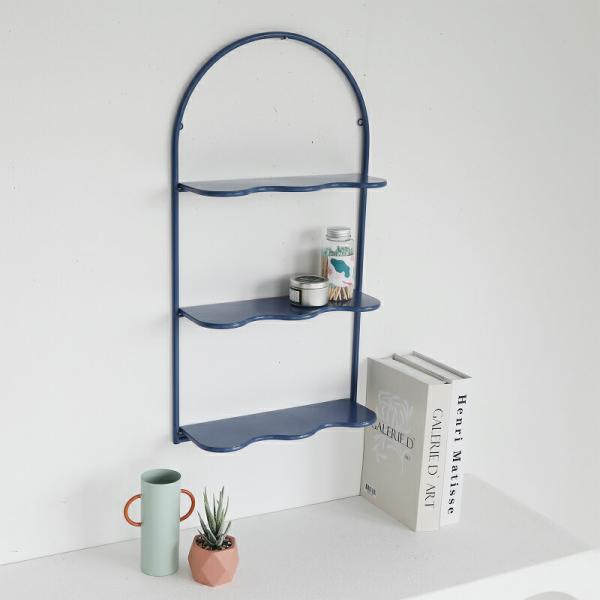 品番neuloハルディ・ウォールラック　blueBL-19サイズ約 幅35.5×奥行12×高さ66cm折りたたみ時/約 幅35.5×奥行1.5×高さ66cm棚間隔/約19.5cm耐荷重各棚1kg素材スチール原産国中国備考壁掛け式アンティーク...