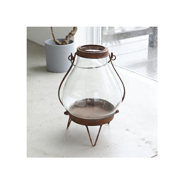 品番レトロス・キャンドルランタンRA-09サイズ約 幅20×奥行18×高さ26.5cm素材スチール、ガラス原産国中国備考アンティーク調ブランドコベントガーデンCOVENT GARDENご注意・火を使ってのご使用は、出来ません。・テーィライト...