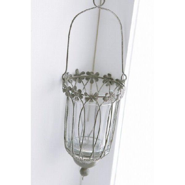 アンティーク調の、ワイヤー ハンギングベースのご紹介です。■サイズ：約 幅7.5×奥行7.5×高さ33.5cm、ガラス / 約 φ5.5×高さ6.7cm口径 / 5cm、深さ / 6.2cm■耐荷重：約 0.3Kg■素材：スチール、ガラス■...