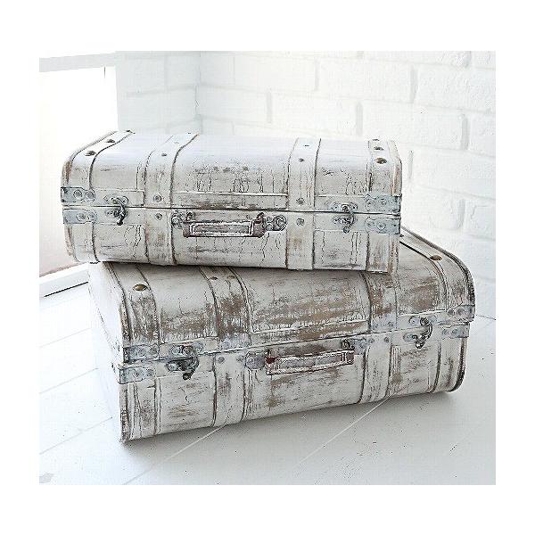 アンティーク調の、SWアールトランク2点セットのご紹介です。■サイズ：Lサイズ：W44.5×D31×H19cm、Sサイズ：W39.5×D24×H14cm■内側寸法：L.W43×D27×深さ10cm、S.W38×D19.5×深さ7cm■素材：...