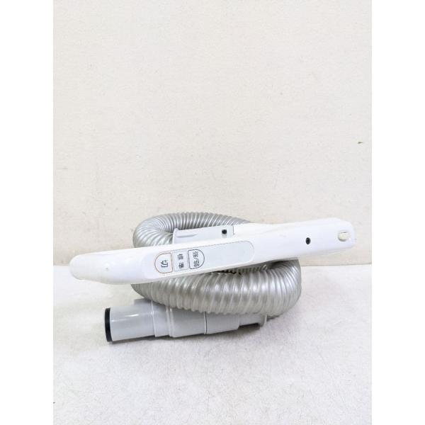 発送日につきましては余裕をもって設定させていただいておりますが、土日祝以外のお昼までのご注文につきましては基本的には当日出荷しております。発送日など気になる点等ございましたら、お気軽にお問い合わせください。●状態／【中古】中古品の為、経年劣...