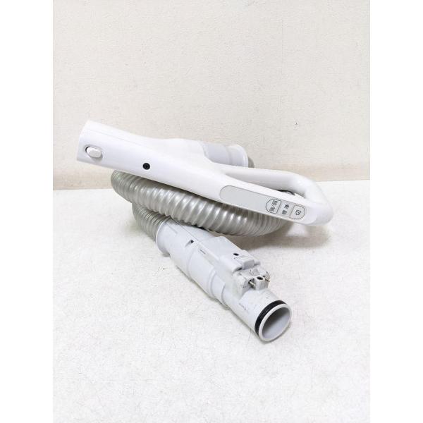 発送日につきましては余裕をもって設定させていただいておりますが、土日祝以外のお昼までのご注文につきましては基本的には当日出荷しております。発送日など気になる点等ございましたら、お気軽にお問い合わせください。●状態／【中古】中古品の為、経年劣...