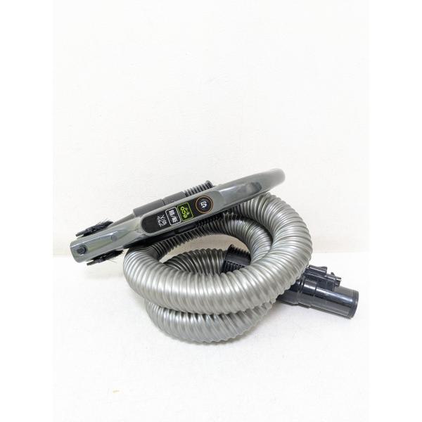 発送日につきましては余裕をもって設定させていただいておりますが、土日祝以外のお昼までのご注文につきましては基本的には当日出荷しております。発送日など気になる点等ございましたら、お気軽にお問い合わせください。●状態／【中古】中古品の為、経年劣...