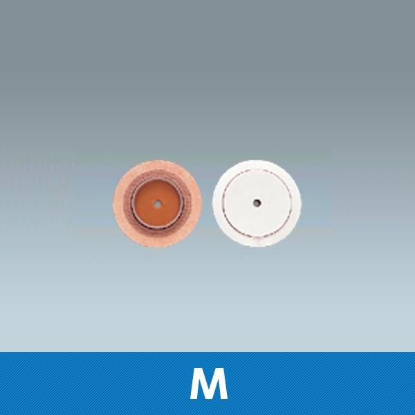 【特徴】はめ合わせ部分に厚みがあるため、ストーマに高さのある方に適しています。面板周囲の保護テープが、入浴時の皮膚保護剤周囲の溶けを防ぎます。【仕様】種類：M商品コードNo：12202穴の大きさ：10mmφストーマ有効径：24〜34mmフリ...