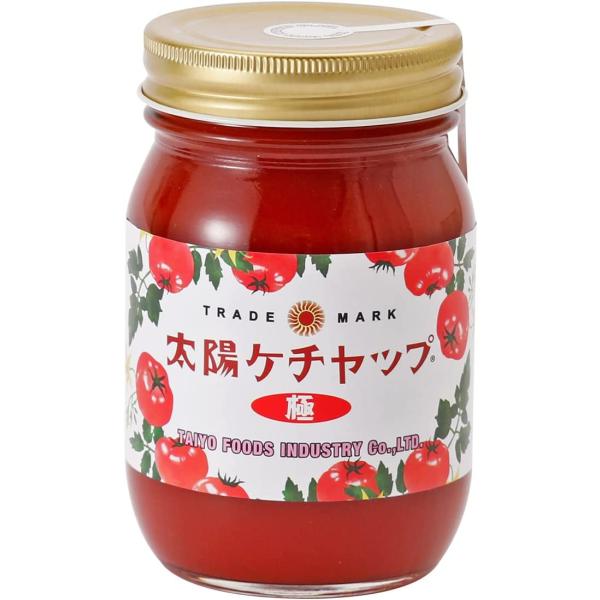 りんごを加えたマイルドなケチャップです。従来の太陽ケチャップとの違いは、リンゴを加えることでマイルドになり、トマトの旨味を更に引き出した仕上がりになっております。また、広口の容器に変更したことにより使いやすさも増しております。