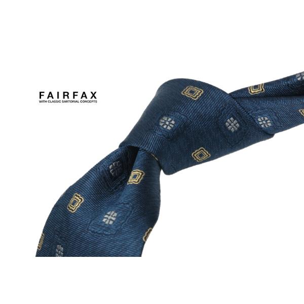 色　柄 ：杢調ネイビー地にイエロー×グレーのジャカード小紋素　材 ：SILK 100%大剣幅 ：約8.0cm生産国 ：MADE IN JAPAN　日本製　　　　・パソコンの性質上、実際の色と異なる場合がございます。・織物のため、若干の織ムラ...