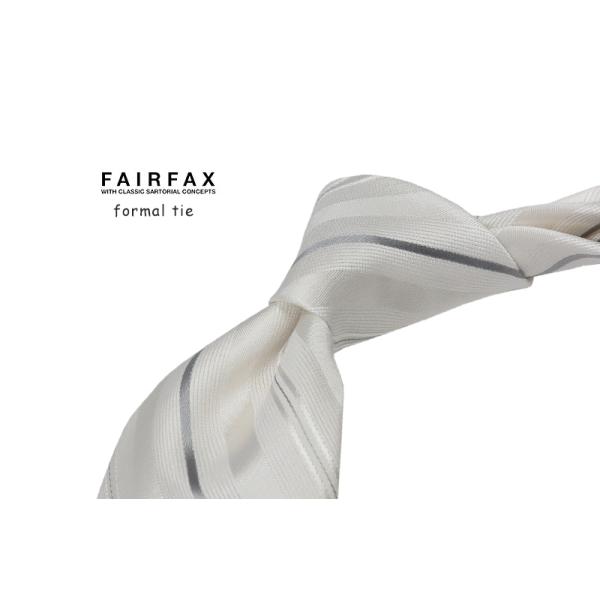 色　柄 ：オフホワイト地にシルバーグレー×オフホワイトストライプ柄素　材 ：SILK 100%大剣幅 ：約8.0cm生産国 ：MADE IN JAPAN　日本製・パソコンの性質上、実際の色と異なる場合がございます。・織物のため、若干の織ムラ...