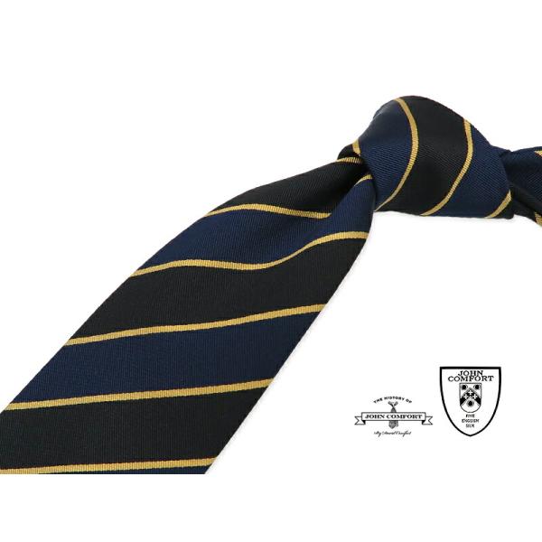 色柄 ：ネイビーｘイエローラインｘブラックのストライプ素材 ：SILK 57% COTTON / 綿43%JOHN COMFORT（ジョン コンフォート）の生地は、デザインごとに織機や糸の設定を細かく調整し、英国の歴史あるファクトリーで特別...