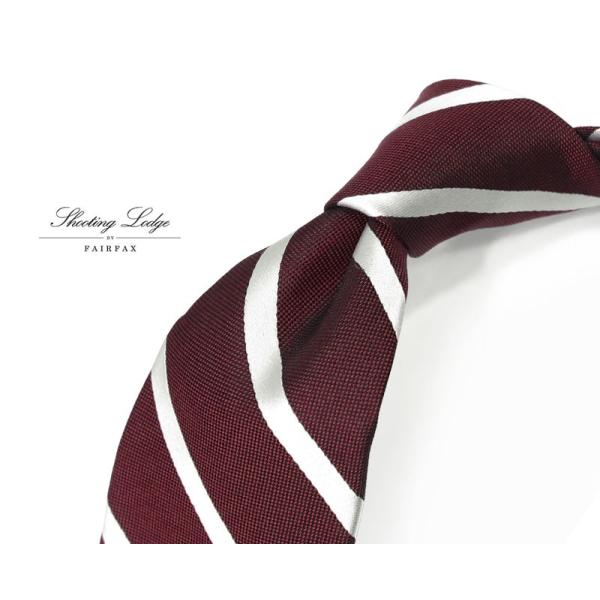 色　柄 ：エンジ×オフホワイトのストライプ素　材 ：SILK 100%大剣幅 ：約8.0cm全　長 ：約145cm　※生地の伸縮による誤差が多少ございます。生産国 ：MADE IN JAPAN　日本製・パソコンの性質上、実際の色と異なる場合...