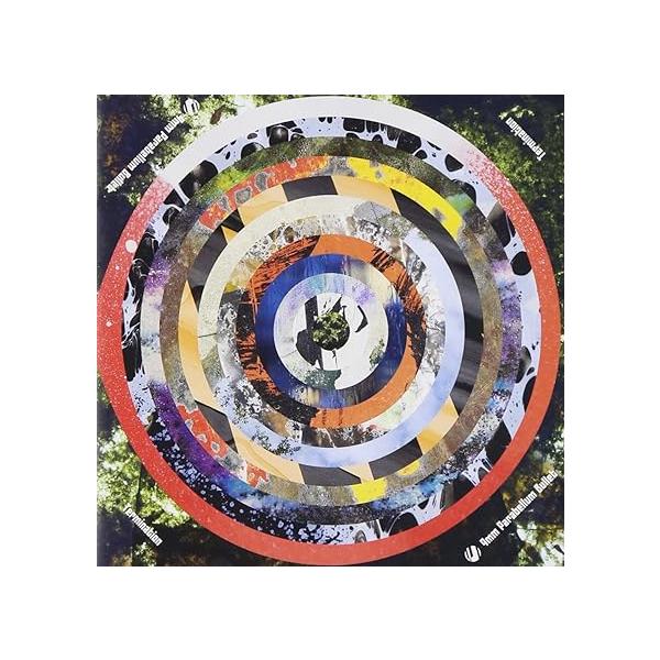 中古につき手入れ作業（研磨＆特殊ケースは除き中古ケースから新品ケースへの交換）を行っております。経年劣化により稀に視聴不可となってしまっている場合がございますので、不良の場合はお問い合わせまでご連絡下さい。