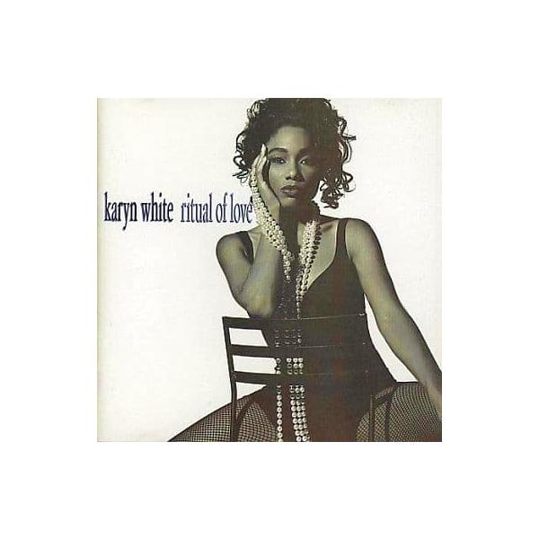 中古につき手入れ作業（研磨済み。特殊ケースは除き中古ケースから新品ケースへの交換）を行っております。経年劣化により稀に視聴不可となってしまっている場合がございますので、不良の場合はお問い合わせまでご連絡下さい。