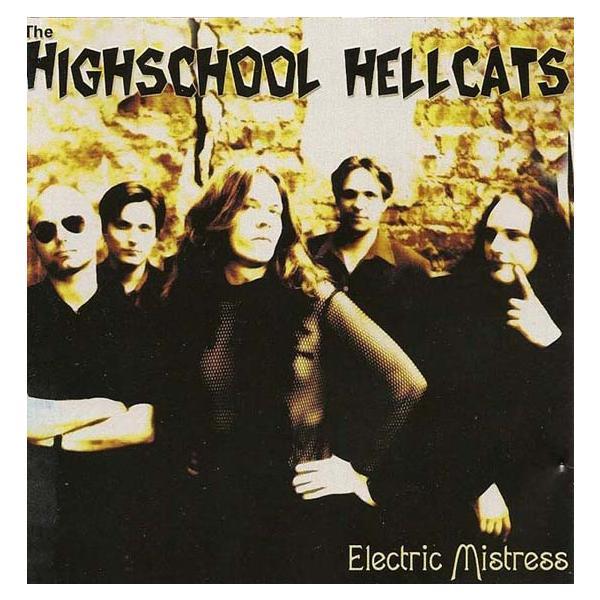 中古につき手入れ作業（研磨＆特殊ケースは除き中古ケースから新品ケースへの交換）を行っております。経年劣化により稀に視聴不可となってしまっている場合がございますので、不良の場合はお問い合わせまでご連絡下さい。