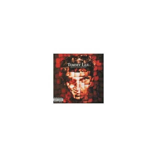 中古につき手入れ作業（研磨＆特殊ケースは除き中古ケースから新品ケースへの交換）を行っております。経年劣化により稀に視聴不可となってしまっている場合がございますので、不良の場合はお問い合わせまでご連絡下さい。