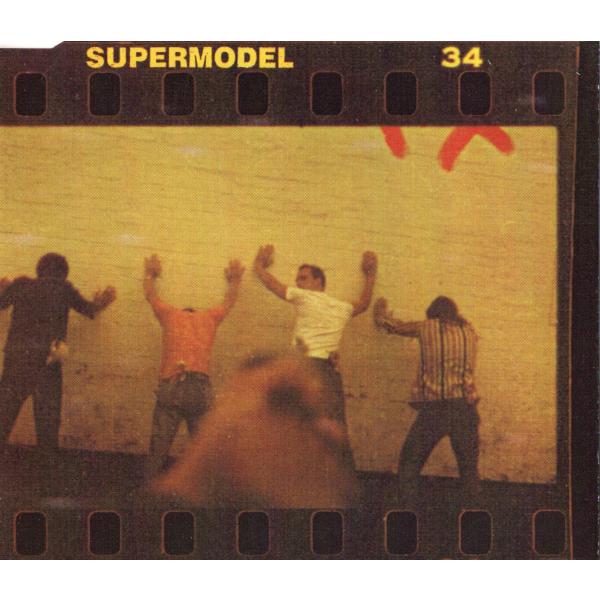 【種別】CD【帯について】ケースの外側に付属しているキャッチコピーが書かれている用紙のことです。【状態】正常動作確認済み【その他】一部商品は特殊ケースは除き中古ケースから新品ケースへの交換を行っております。※特殊ケースの場合は傷がある場合が...