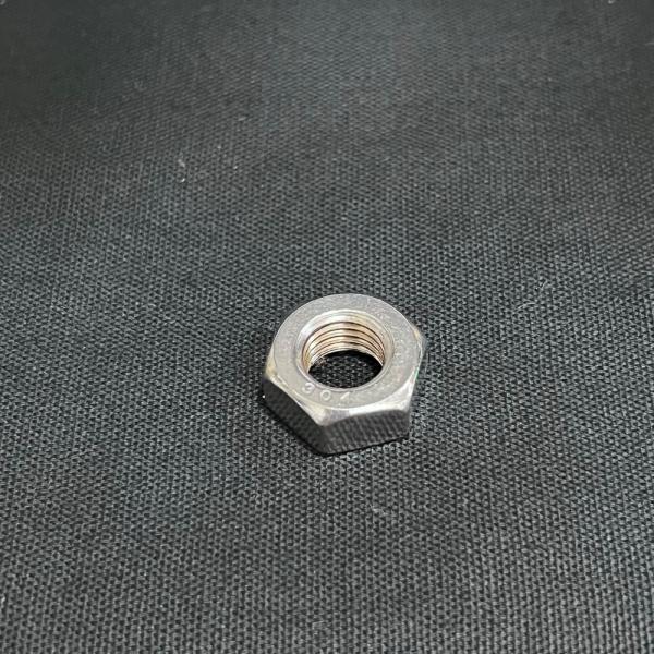 ●材質　ステンレス●商品説明自動車によく使われるネジピッチ1.25のM10六角ナットです。